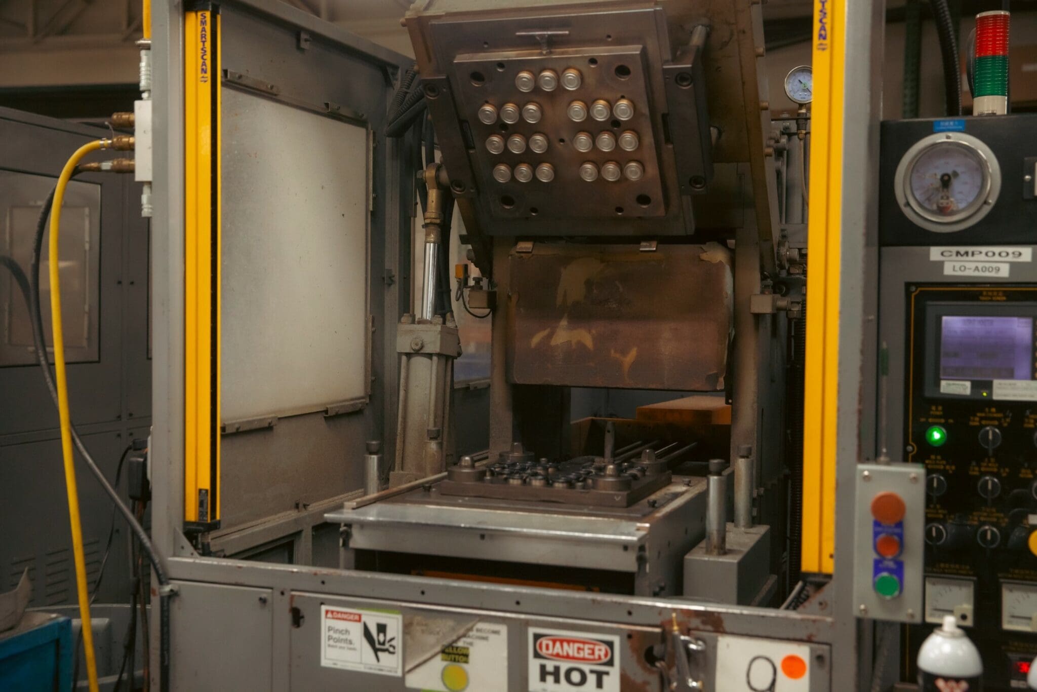 Compression Molding | The Rubber Group